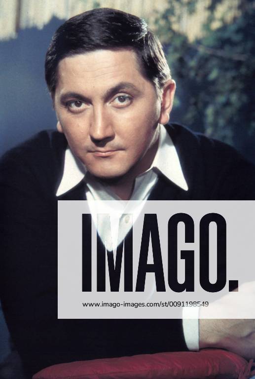 The actor ROBERT GRAF here a portrait of about 1957 died in February ...