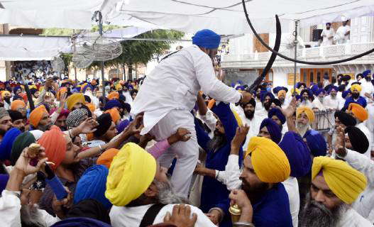 AMRITSAR, INDIA - JUNE 6: Members of various hardliner Sikh ...