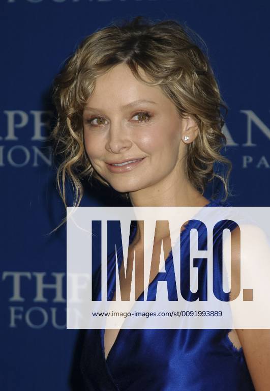 Calista Flockhart at The Fall 2004 Lanvin Fashion Show Benefiting The ...