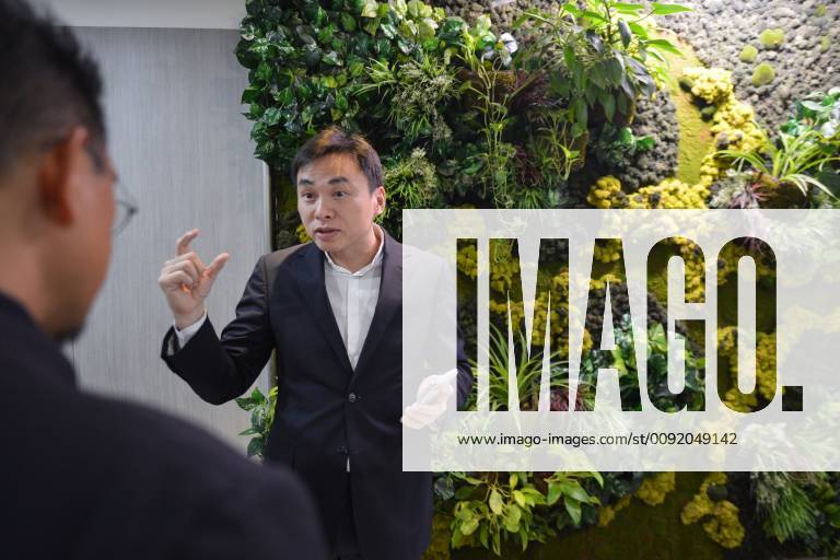 Pasay City, Philippines - Albert Yu speaks during a Media Luncheon of 10-story Aspire Corporate