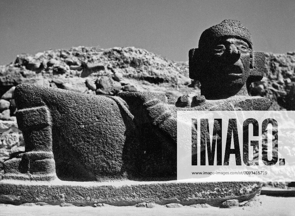 Mexiko Die Skulptur chac mool in den Ruinen von Tula, Mexiko 1970er ...