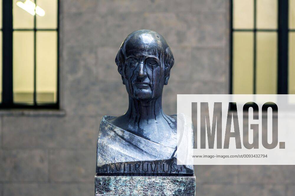 Bust of Vitruv Marcus Vitruvius Pollio at the entrance of the Technical ...