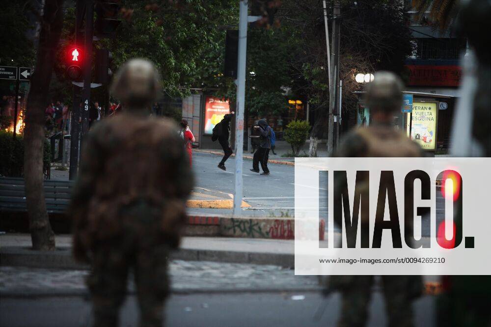 Demonstrations continue as military patrol during the curfew in ...