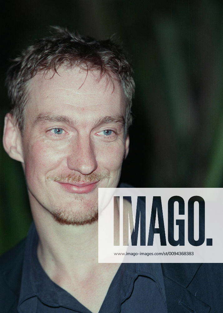 David Thewlis
