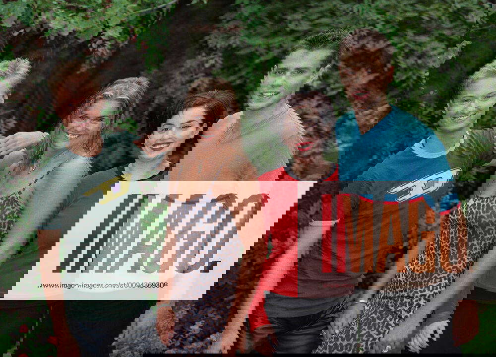 Stuart Miles, Katy Hill, Romana D Annunzio, Richard Bacon Presenters Of Blue Peter Stuart Miles