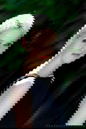 Simone Robertson Actress, Breakers Simone Robertson 14 August 1998 ...