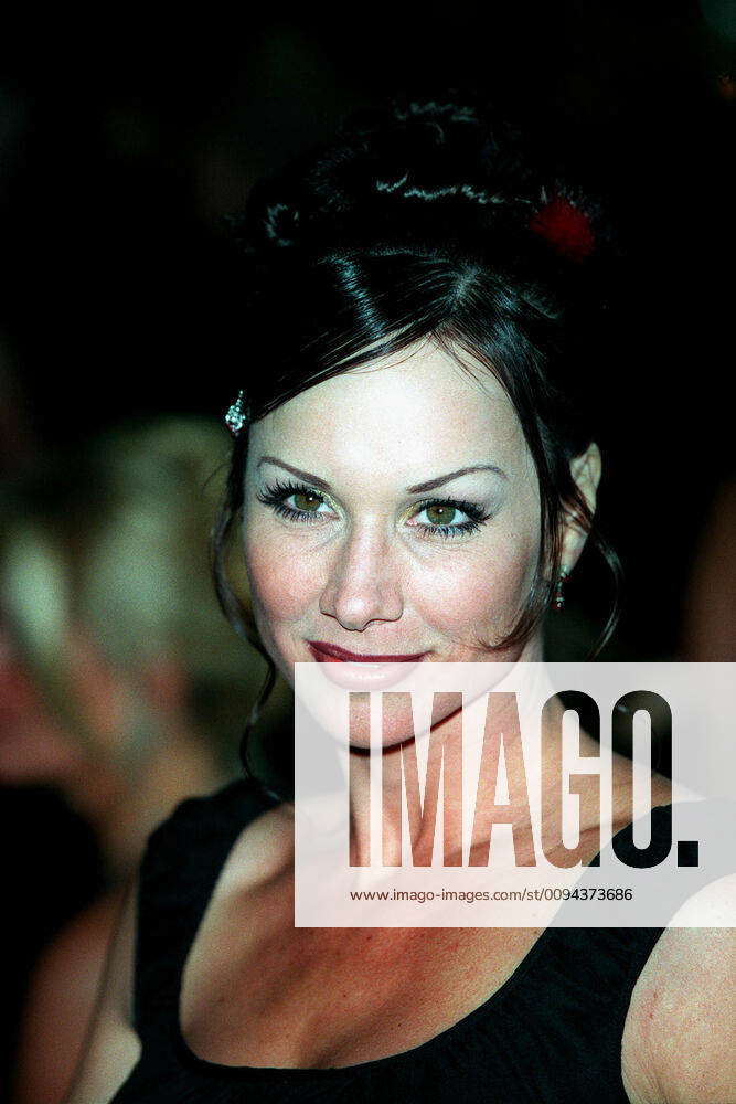 Debbie Dunning Actress & Model Debbie Dunning 15 January 1999 Debbie ...