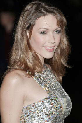 Louise Griffiths Singer Lord Of The Rings Premiere 200 Odeon Leicester ...
