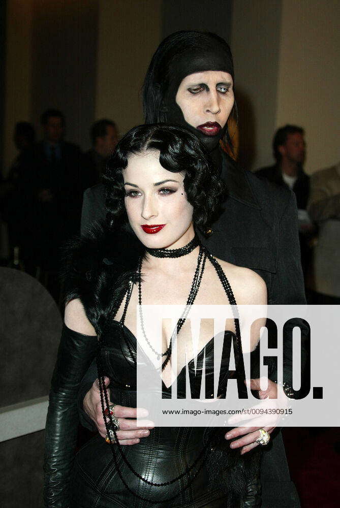 Marilyn Manson Dita Von Teese Singer And Girlfriend Model Resident Evil Film Premiere Hollywood