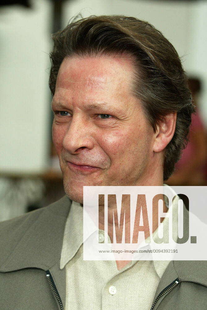 Chris Cooper Actor The Bourne Identity, World Premiere Universal ...