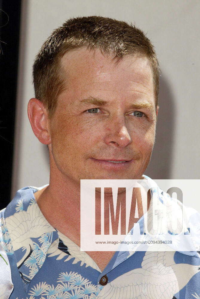 Michael J. Fox Actor Stuart Little 2, Film Premiere Westwood, Los ...