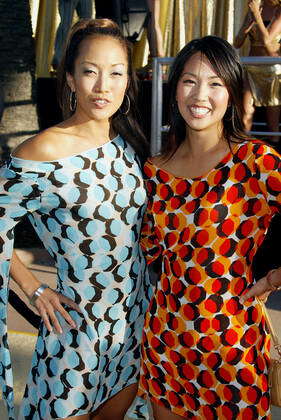 Diane Mizota & Carrie A. Inaba Actress, Fook Mi & Fook Yu Austin Powers ...
