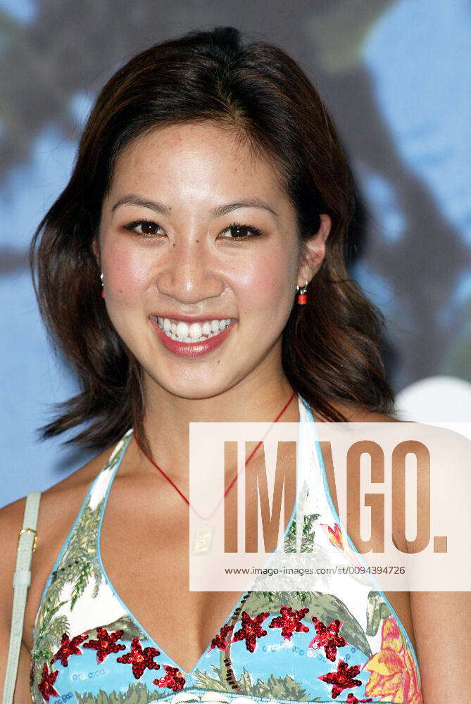 Michelle Kwan Ice Skater Teen Choice Awards 2002 Press Room