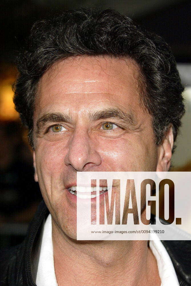 Robin Thomas Actor The Bangers Sisters. Premiere The Grove, Los Angeles ...