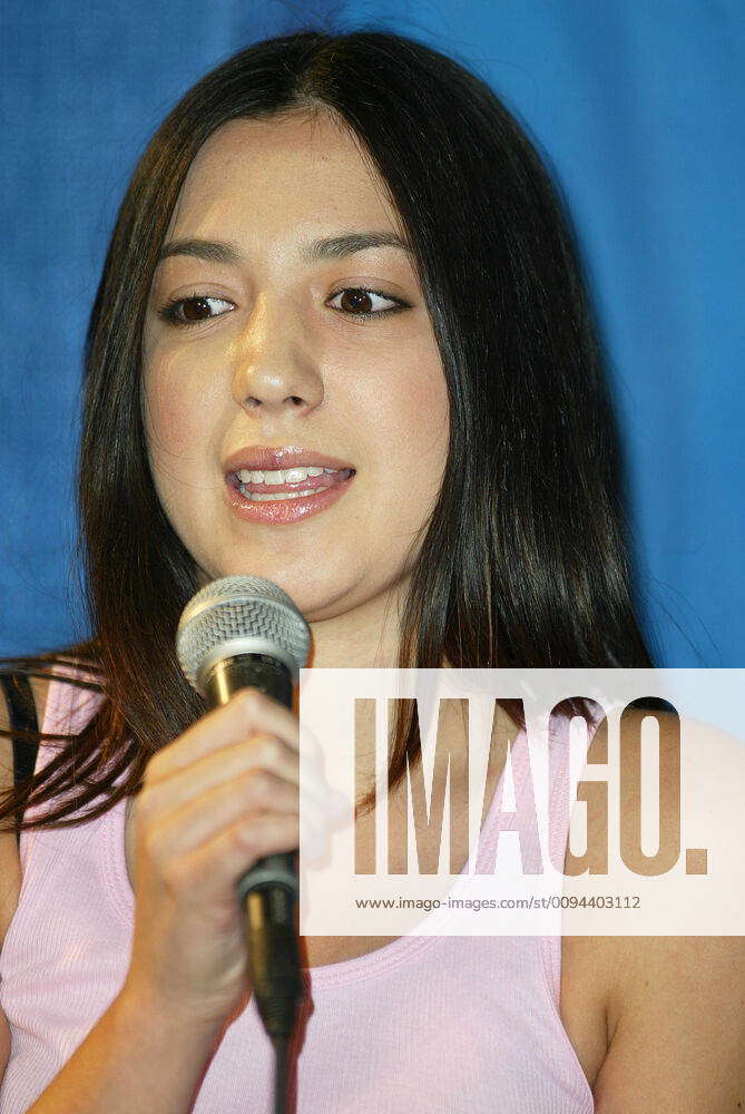Michelle Branch Singer Superbowl 2003 Photocall Qualcomm Stadium, San ...
