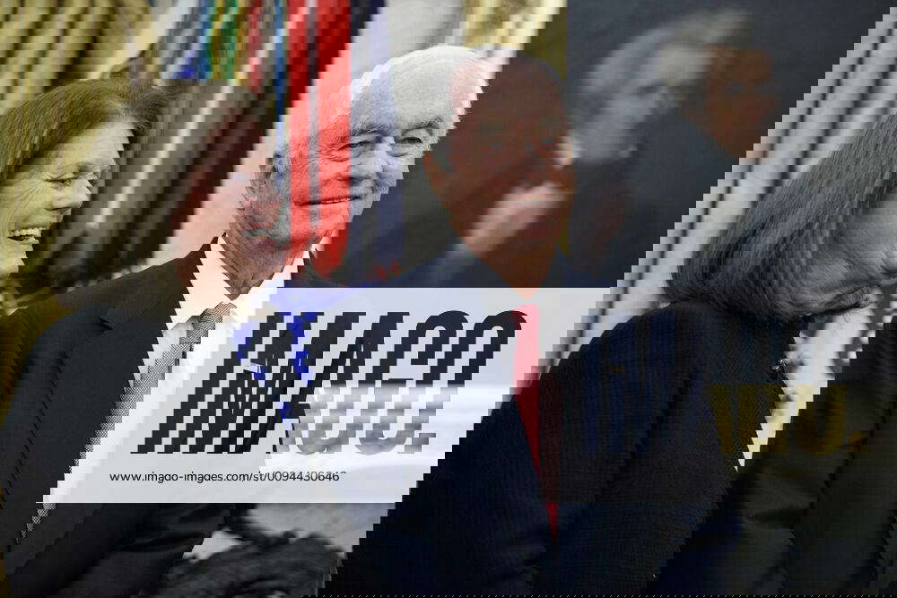 American racing magnate Roger Penske (R) and his wife Kathy Penske (L ...