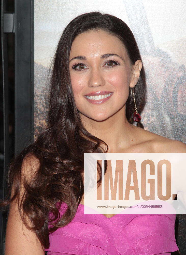 Actresses In Spartacus War Of The Damned