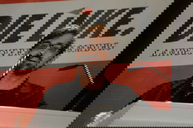 Hamburg, the 20 10 2019, top candidate David Stoop will lead the Left ...