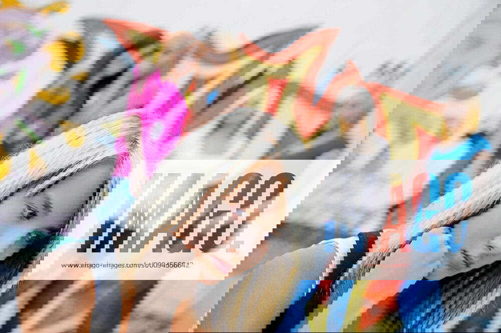 Girls mobbing each other in the schoolyard, MR Yes McPBEG