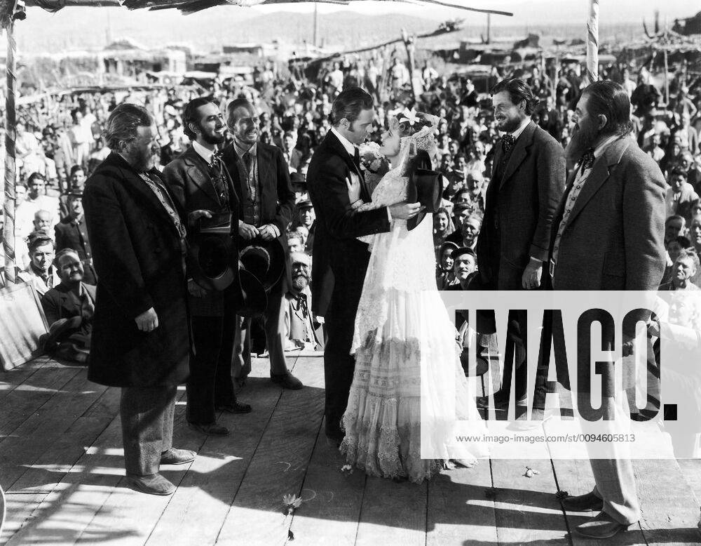 William Holden & Jean Arthur Characters: Peter Muncie, Phoebe Titus ...