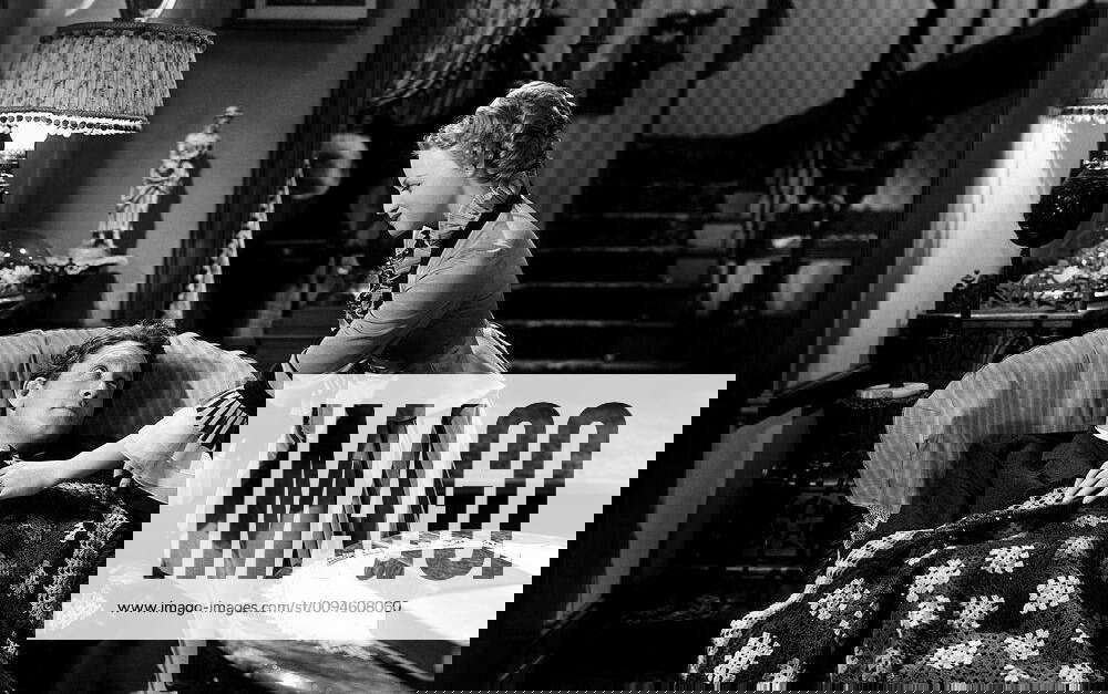 Spencer Tracy & Rita Johnson Characters: Thomas A. Edison & Mary ...