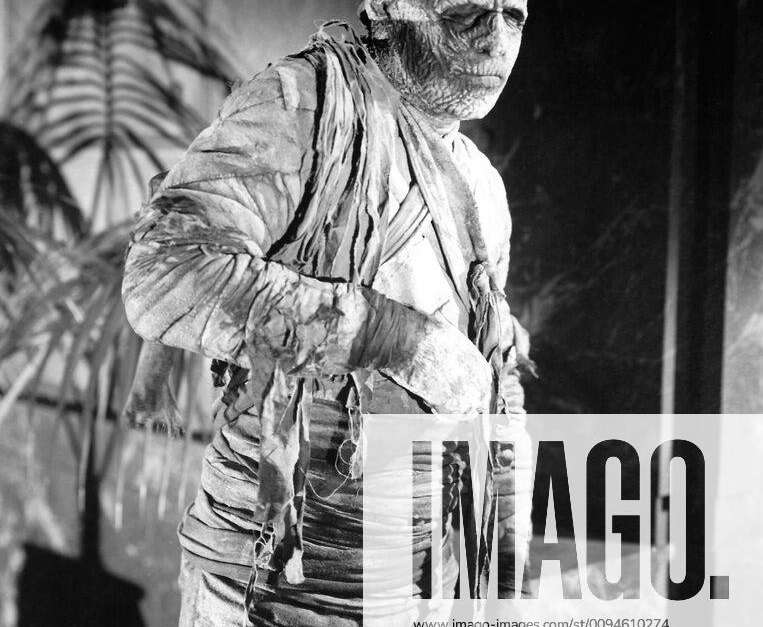 Lon Chaney Jr. Characters: Kharis, the Mummy Film: The Mummy S Tomb ...