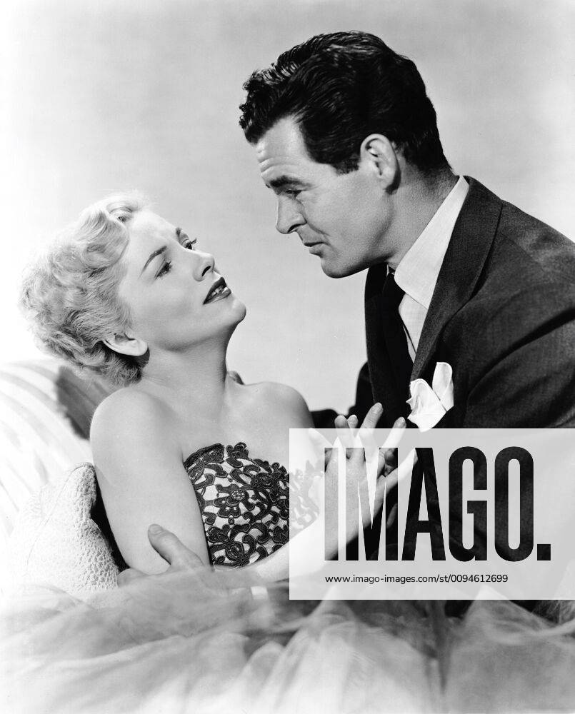 Joan Fontaine & Robert Ryan Characters: Christabel, Nick Film: Born To ...