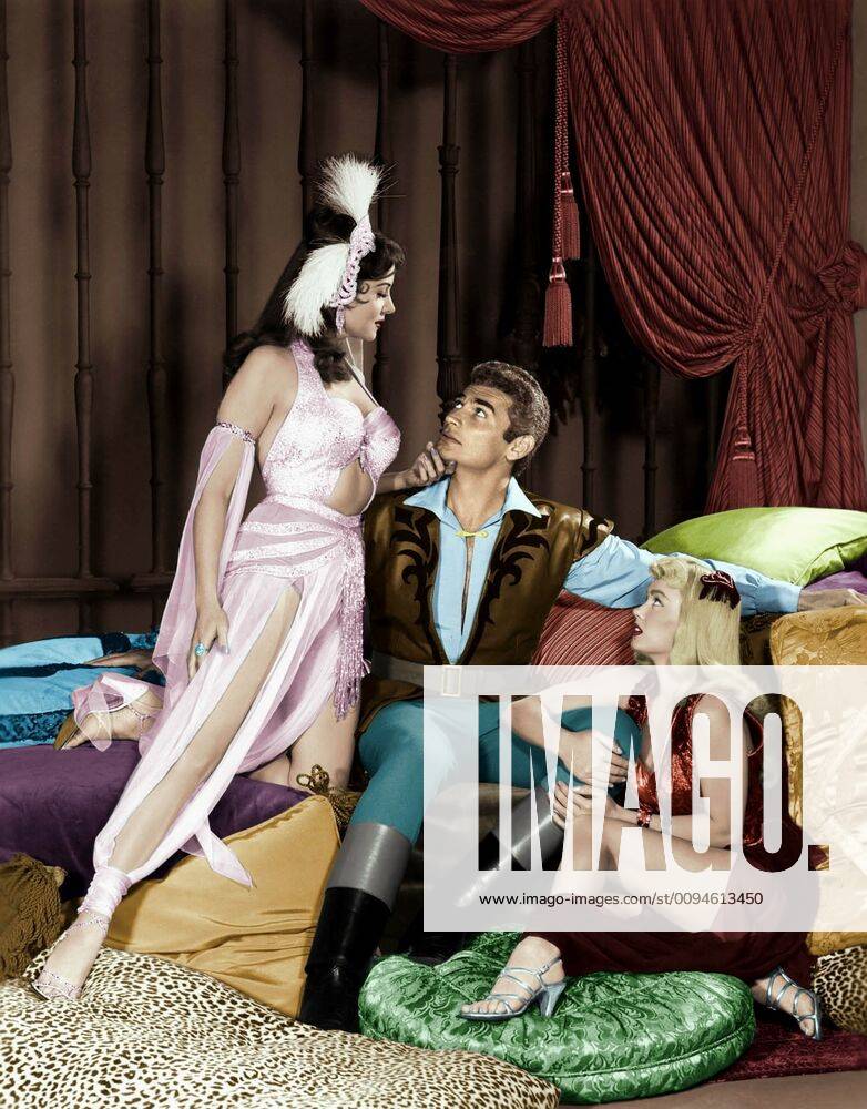 Rhonda Fleming, Jeff Chandler & Mamie Van Doren Characters: Roxana Reil ...