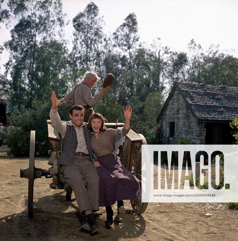 Albert Sharpe, Sean Connery & Janet Munro Characters: Darby O Gill ...