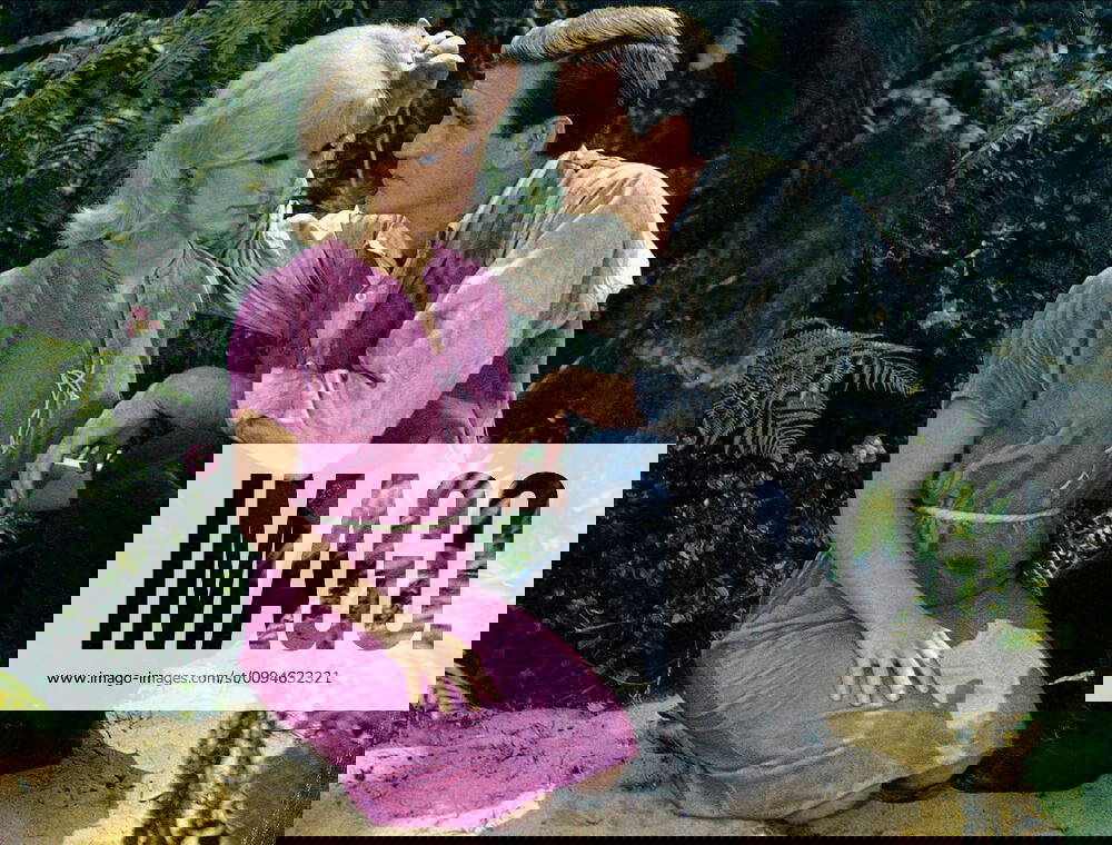 Yvette Mimieux & Rod Taylor Characters: Weena & H. George Wells Film: The Time Machine Director