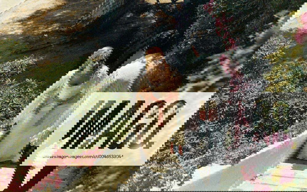 Michele Mercier, Robert Hossein Characters: Angelique de Peyrac ...