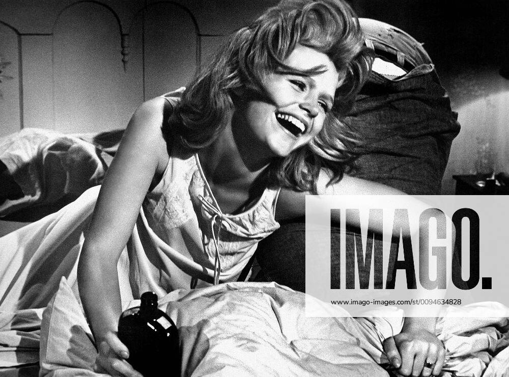 Lee Remick Characters: Kirsten Arnesen Clay Film: Days Of Wine And ...