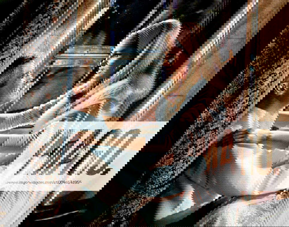 George Peppard & Ursula Andress Characters: Lt. Bruno Stachel ...