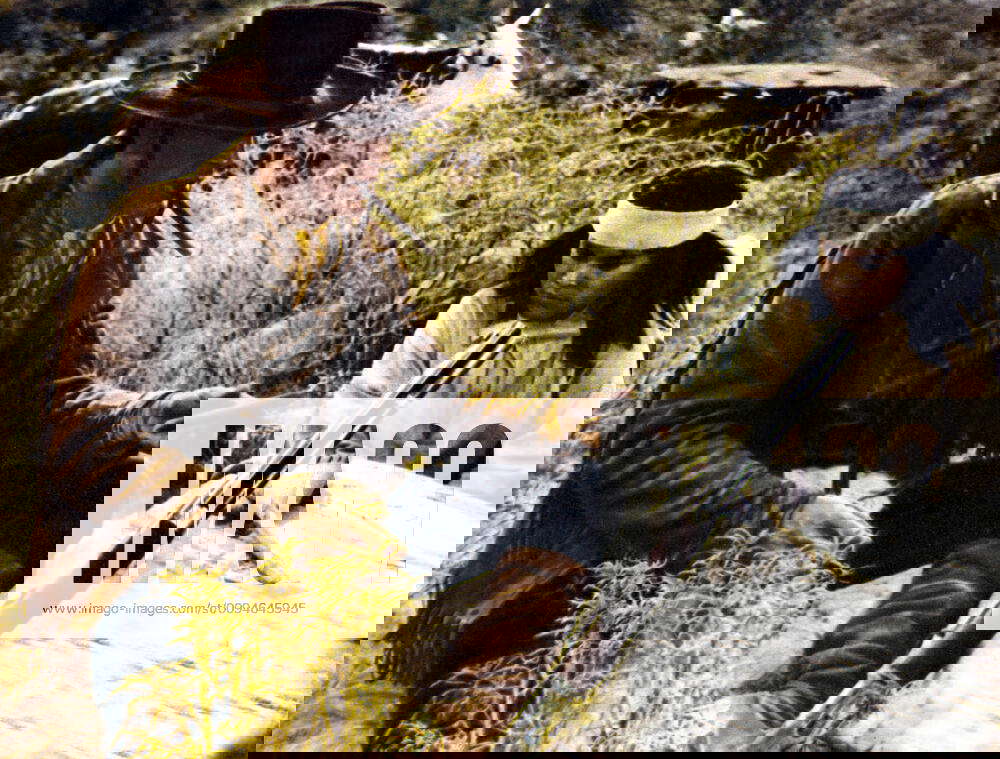 Gregory Peck & Noland Clay Characters: Sam Varner & Boy Film: The ...