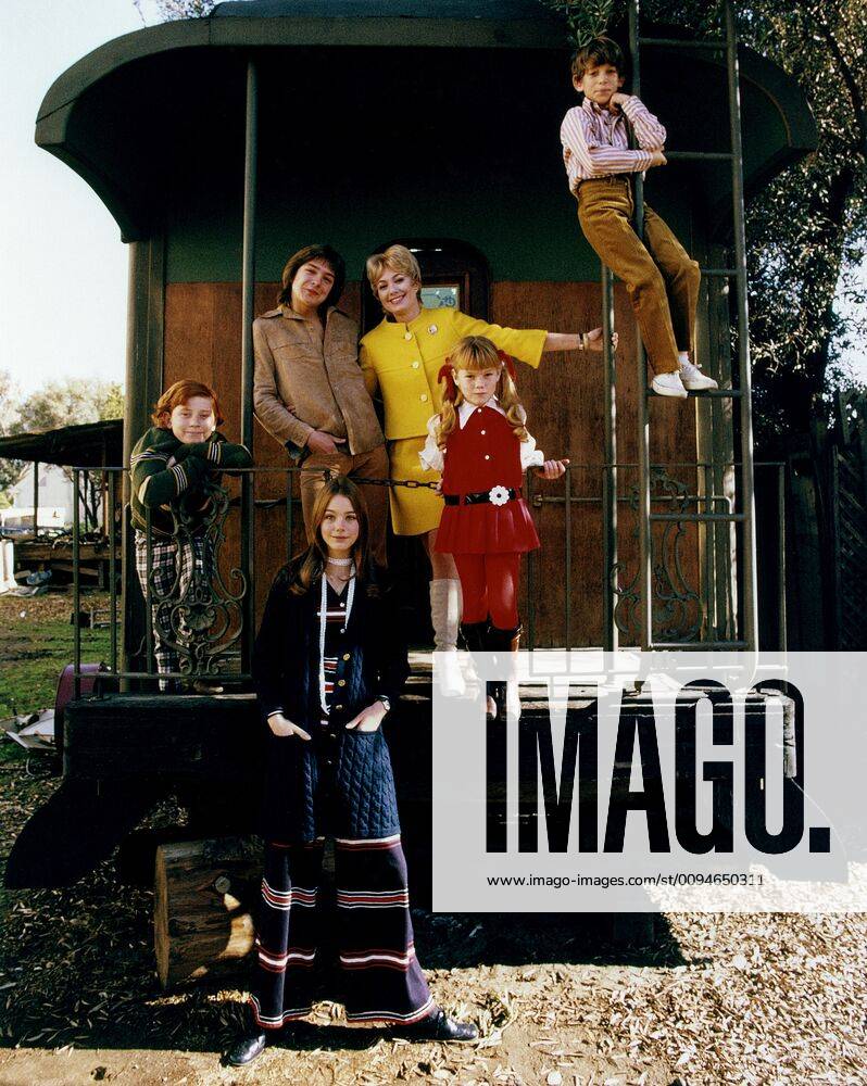 Danny Bonaduce, David Cassidy, Susan Dey, Shirley Jones, Suzanne Crough ...