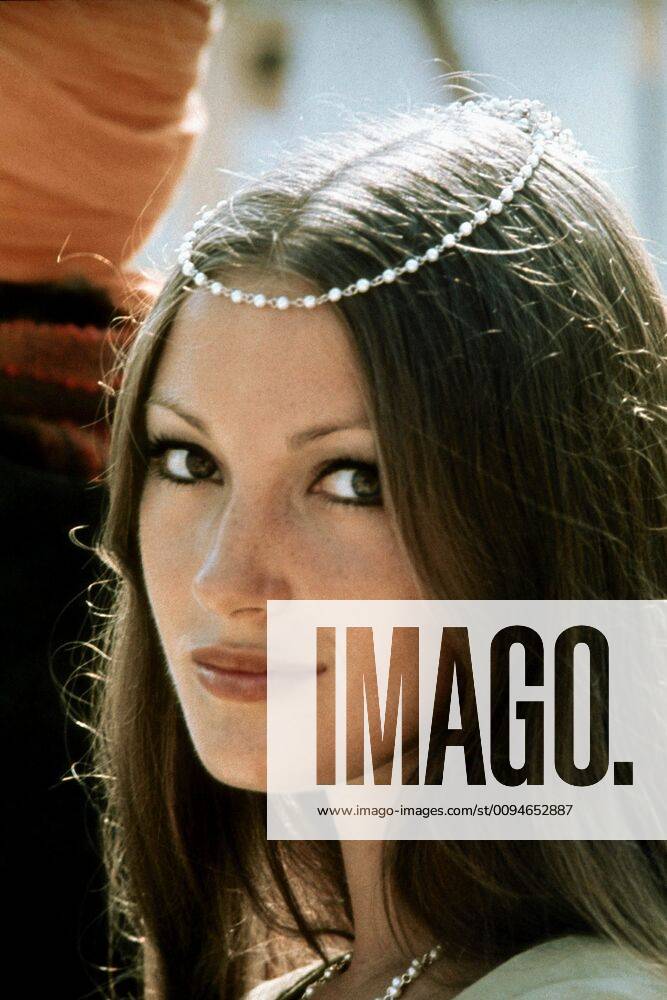 Jane Seymour Characters: Princess Farah Film: Sinbad & The Eye Of The ...