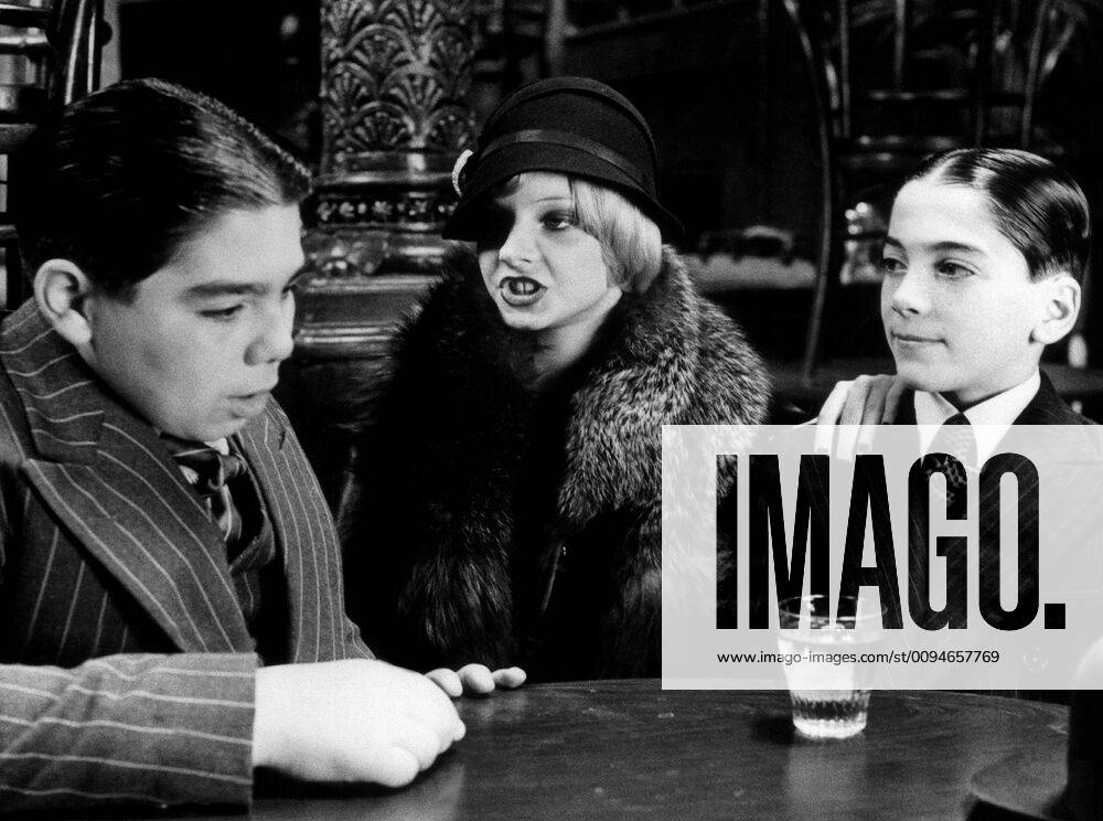 John Cassisi, Jodie Foster, Scott Baio Characters: Fat Sam, Tallulah ...