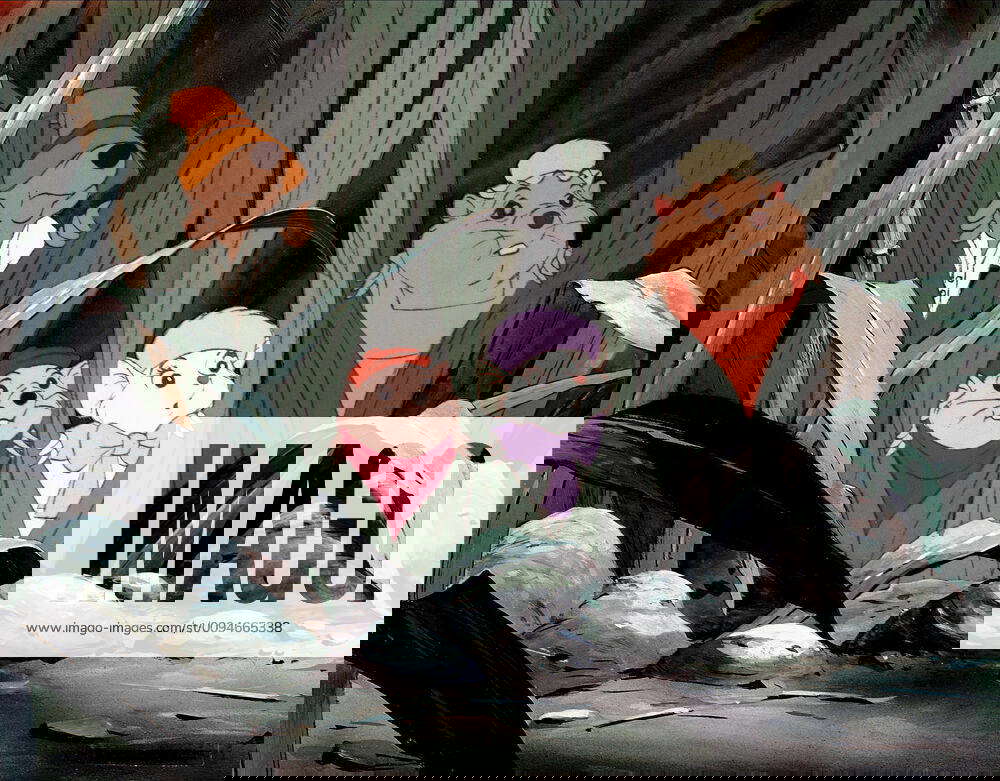 Bernard & Bianca Characters: Bernard & Film: The Rescuers (USA 1977 ...