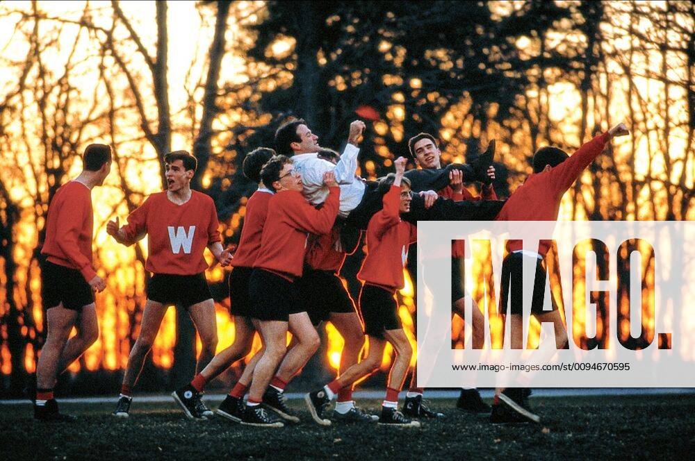 Allelon Ruggiero, James Waterson, Robin Williams, Robert Sean Leonard ...