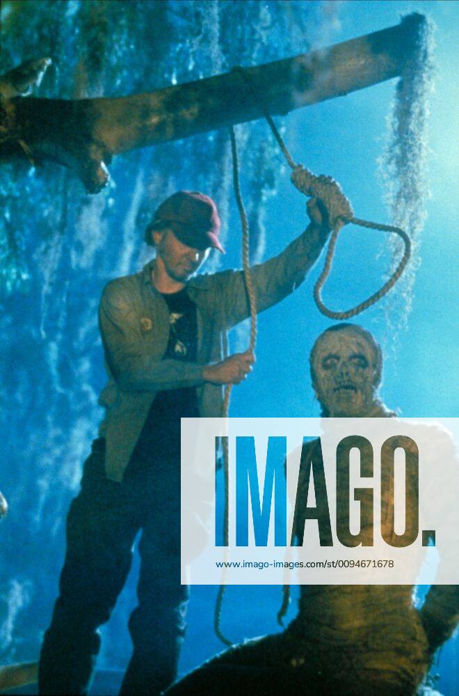 Hanging Scene Television: Amazing Stories (1985) Director: Federico ...