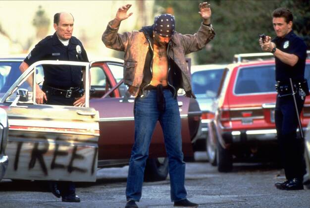 Robert Duvall & Sean Penn Characters: Officer Bob Hodges, Officer Danny McGavin Film: Colors