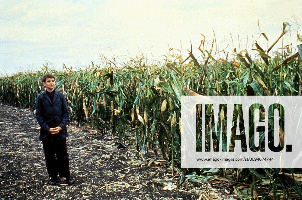 John Franklin Characters: Isaac Chroner Film: Children Of The Corn (USA ...