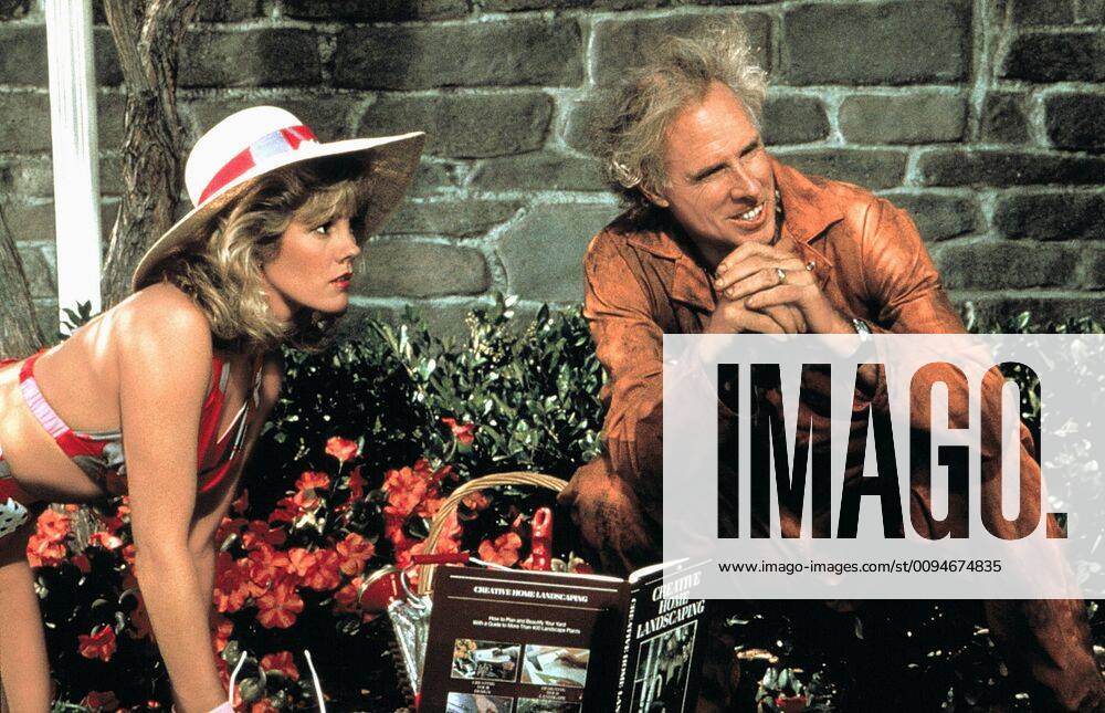 Wendy Schaal & Bruce Dern Characters: Bonnie Rumsfield & Mark Rumsfield ...