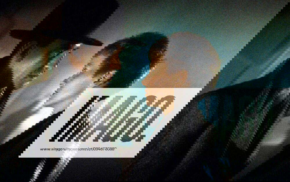 Jonathan Pryce & Kim Greist Characters: Sam Lowry & Jill Layton Film ...