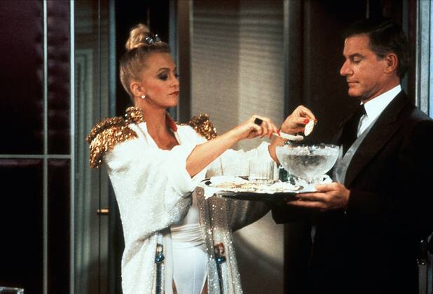 Goldie Hawn & Roddy Mcdowall Characters: Joanna Stayton & Andrew Film ...