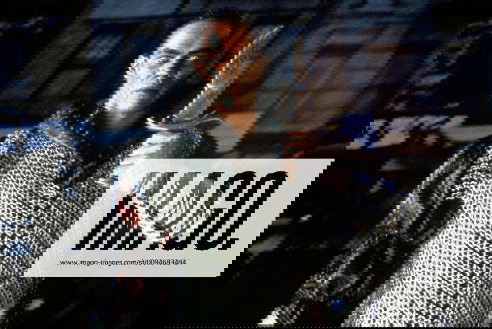 Vincent Klyn Characters: Fender Tremolo Film: Cyborg Director: Albert ...