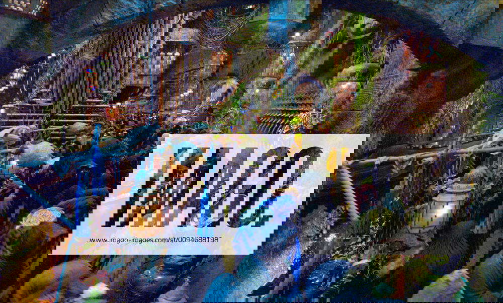 The Troll Market Film: Hellboy Ii: The Golden Army (USA DE 2008 ...