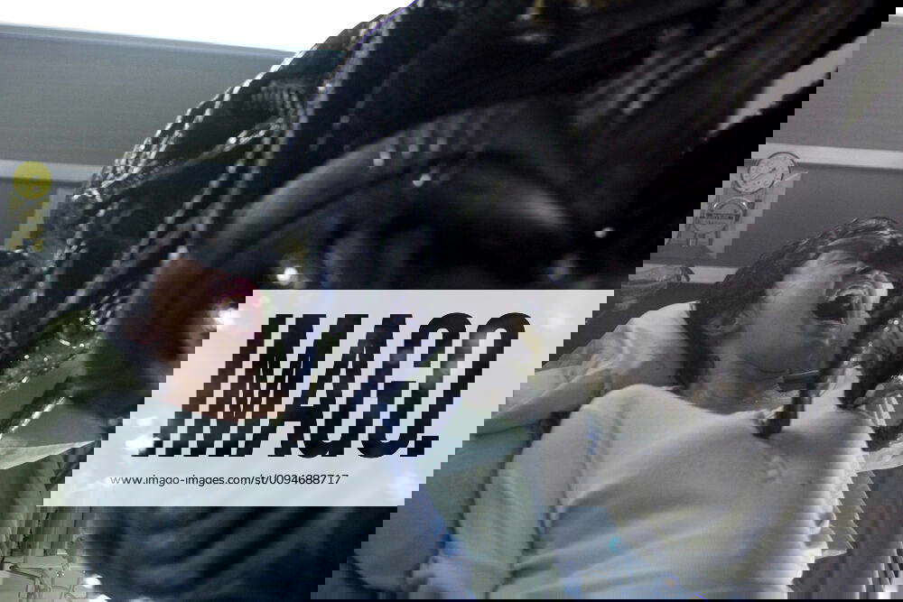 Victoria Bidewell Characters: Pregnant Sue Film: Aliens Vs. Predator ...