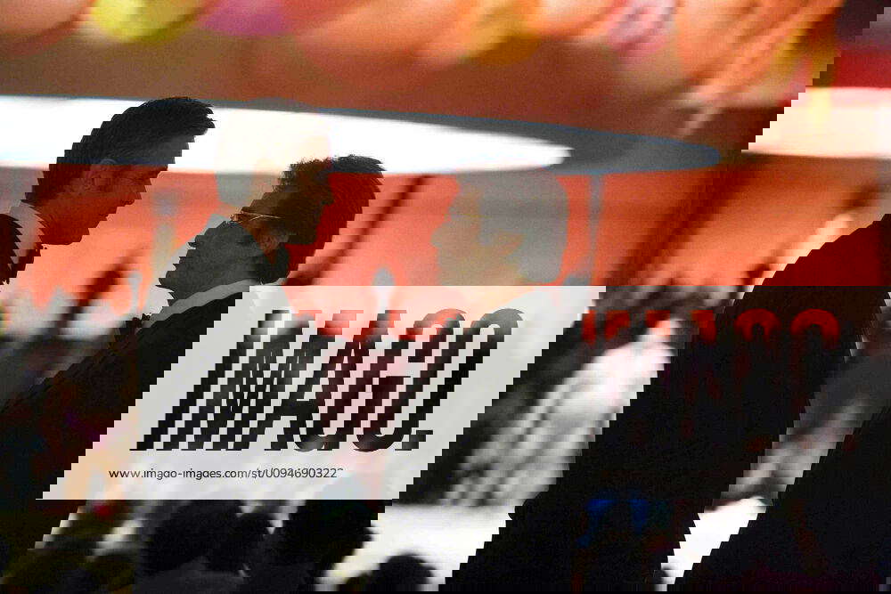 George Clooney & Al Pacino Characters: Danny Ocean, Willy Bank Film ...