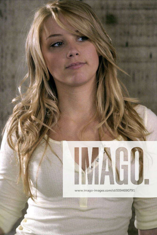 Amber Heard Characters: Julia Ford Film: The Beautiful Ordinary ...